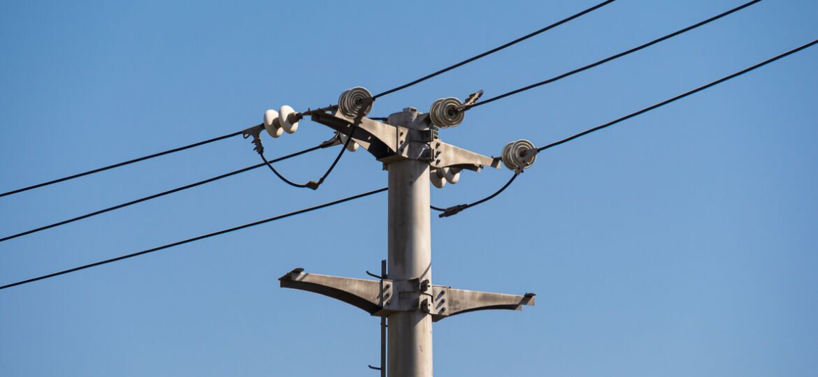 Using Drones for Power Pole Inspections in Utility Companies | Mile ...